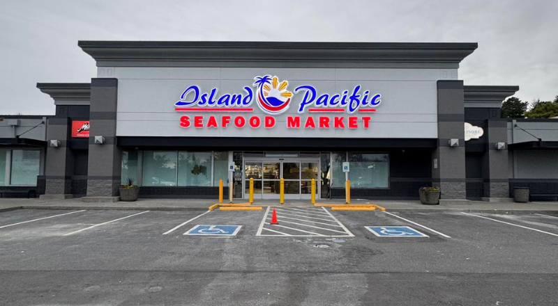 Filipino Grocery Store and Seafood Market at 1512 E. Amar Rd., West ...